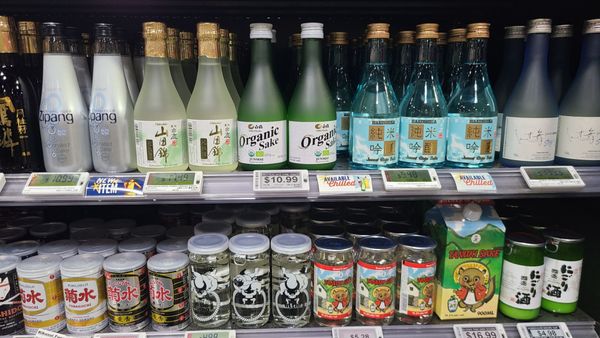 MOLLY’S SPIRITS - Updated August 2025 - 92 Photos & 202 Reviews - 5809 ...