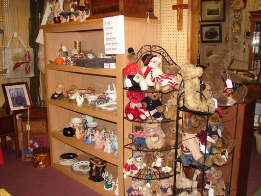 PICKER’S PARADISE ANTIQUE MALL - Updated December 2024 - 26 Photos & 24 ...