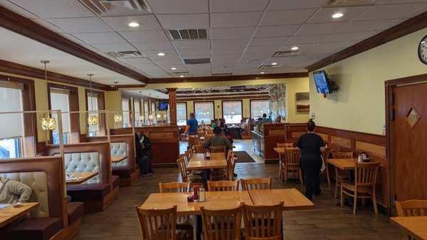 FOLCROFT DINER - Updated December 2025 - 193 Photos & 209 Reviews ...