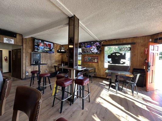 FAIRWAY COCKTAIL LOUNGE - Updated October 2025 - 15 Photos & 21 Reviews ...