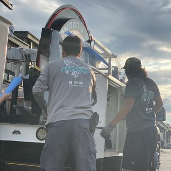 REY SIGNS - Updated December 2025 - 86 Photos - 332 Swanson Dr ...