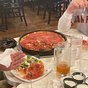 D’AGOSTINO’S PIZZA & PUB - 151 Photos & 525 Reviews - 1351 W Addison St ...