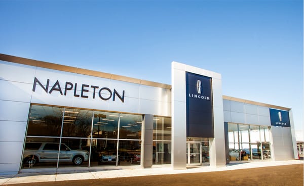 NAPLETON LINCOLN GLENVIEW - Updated December 2025 - 10 Photos & 52 ...