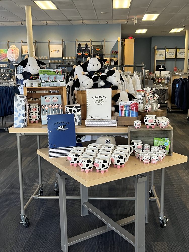 UC DAVIS STORES | DOWNTOWN - Updated July 2025 - 34 Photos & 16 Reviews ...