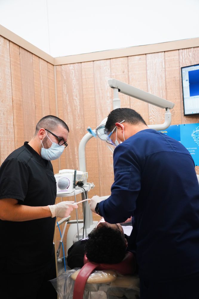 WESTERN AVENUE DENTAL CENTER - Updated December 2025 - 28 Photos & 80 ...