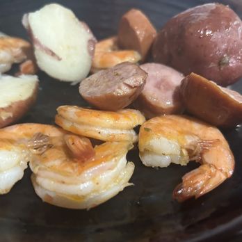 MR CRAB CAJUN SEAFOOD - Updated July 2024 - 53 Photos & 30 Reviews ...