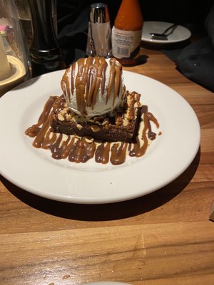 131 MAIN RESTAURANT - 216 Photos & 193 Reviews - 5970 Fairview Rd ...