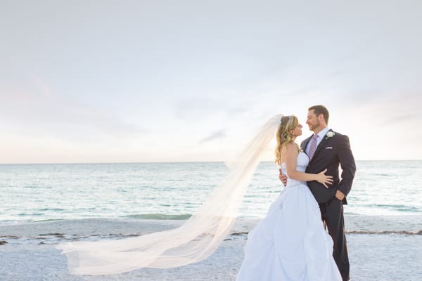 EMILY & COMPANY PHOTOGRAPHY - Updated May 2024 - 16 Photos - Bradenton ...