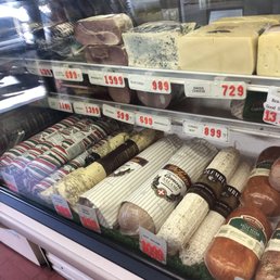 CAPRI DELI - Updated December 2025 - 954 Photos & 1155 Reviews - 713 E ...