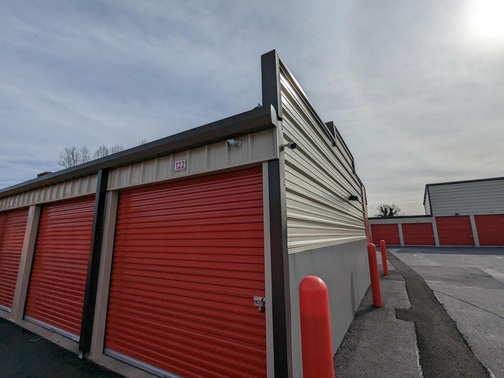 MINI MALL STORAGE - Updated August 2025 - 663 Forest Dr, Jonesborough ...