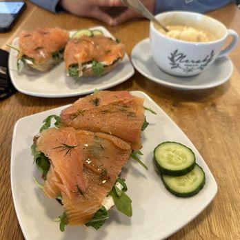 MERAKI COFFEE - Updated September 2024 - 303 Photos & 205 Reviews ...