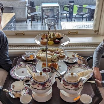 TEA AT THE EMPRESS - Updated May 2024 - 1009 Photos & 349 Reviews - 721 ...