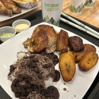 ALPACA PERUVIAN CHARCOAL CHICKEN - Updated December 2025 - 11 Photos ...