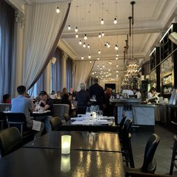 BRASSERIE 701 - Updated December 2025 - 431 Photos & 270 Reviews - 701 ...
