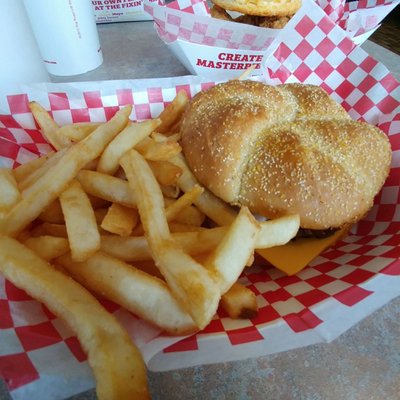 ROY ROGERS - 15 Photos & 24 Reviews - Fast Food - 451 S King St ...