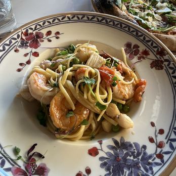 FIORI ITALIAN PIZZERIA - Updated February 2025 - 102 Photos & 77 ...