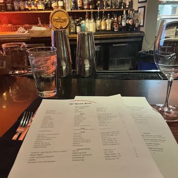 TARBELL’S THE TAVERN - Updated January 2025 - 220 Photos & 180 Reviews ...