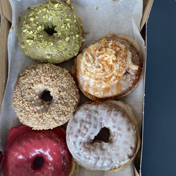 OLIBOLI DONUTS - Updated August 2024 - 2610 Photos & 1552 Reviews - 135 ...