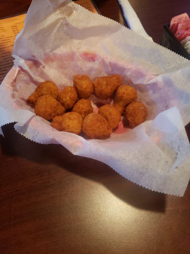 JOSH’S BAR & GRILL - 34 Photos & 30 Reviews - 1938 E Pembroke Ave ...