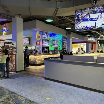 ROUND1 BOWLING & ARCADE - ROSEVILLE - Updated April 2025 - 381 Photos ...