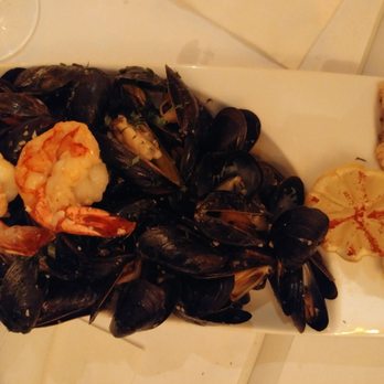 PHILINOS - Updated January 2026 - 57 Photos & 31 Reviews - 4806 Avenue ...