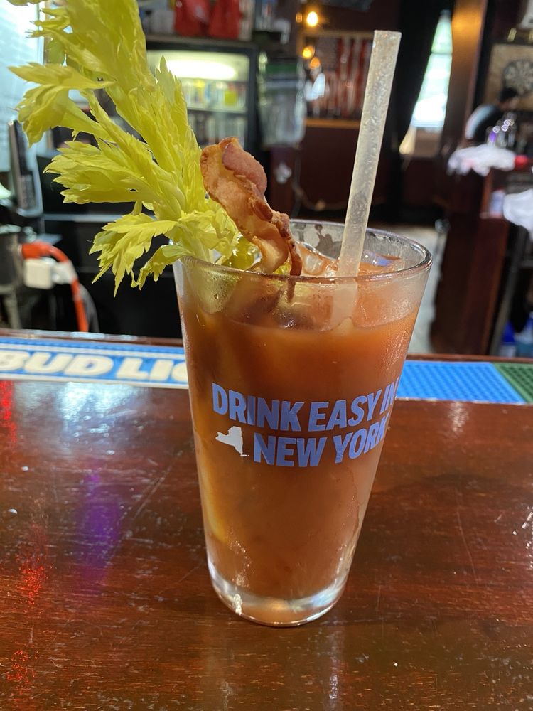 THE ROCK HOUSE BAR & GRILL - Updated November 2024 - 507 Seguine Ave ...