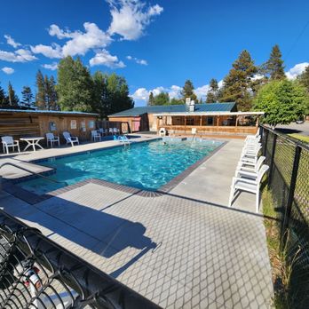 CASCADE MEADOWS RV RESORT - Updated September 2025 - 52 Photos & 20 ...