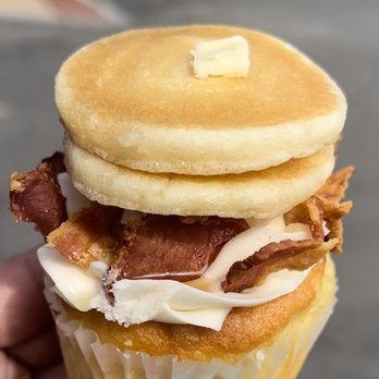 CAKED UP CAFE - Updated October 2025 - 284 Photos & 213 Reviews - 40 S ...