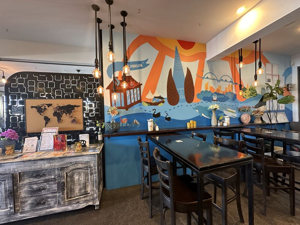 RIVERSIDE CAFE - Updated July 2025 - 13 Photos - Barrack St Jetty ...