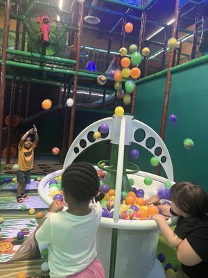 RECESS PLAY CENTERS - Updated December 2025 - 69 Photos & 26 Reviews ...