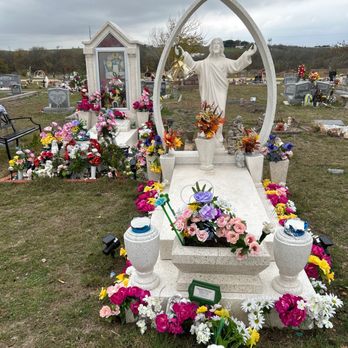 OUR LADY OF GUADALUPE CEMETERY - Updated July 2025 - 1800 FM112, Taylor ...