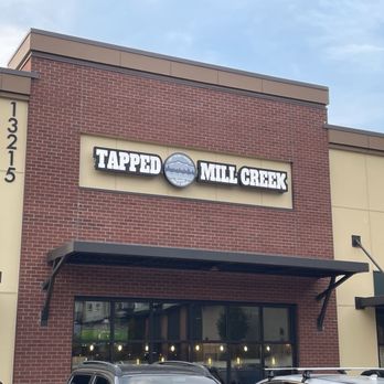TAPPED PUBLIC HOUSE MILL CREEK - Updated May 2026 - 254 Photos & 166 ...