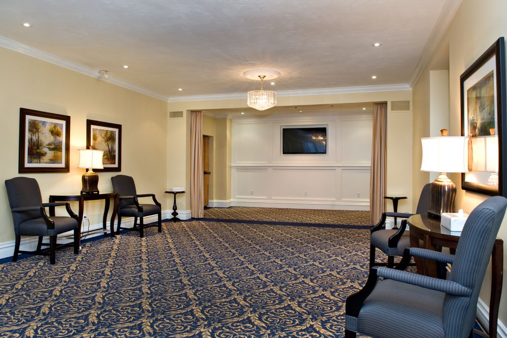 SMITH’S FUNERAL HOMES - Updated December 2025 - 21 Photos - 485 Brant ...