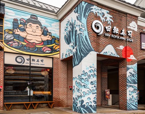 UZU REVOLVING SUSHI - Updated January 2026 - 800 Photos & 621 Real ...