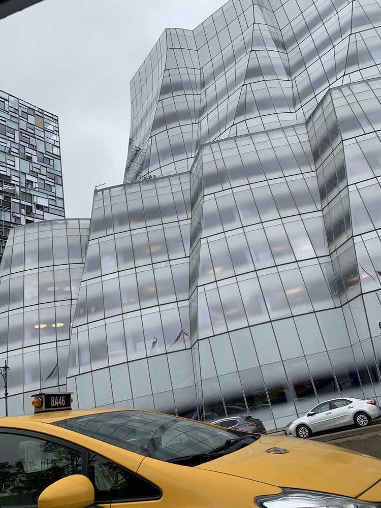 THE IAC BUILDING - 32 Photos & 13 Reviews - 555 W 18th St, New York ...