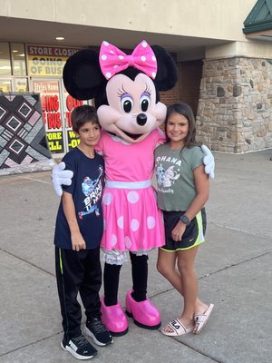 MEMORY MASCOTS - Saint Charles, Missouri - Party Characters - Yelp