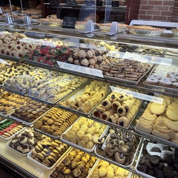 BELDOTTI BAKERY - Updated December 2025 - 89 Photos & 88 Reviews - 605 ...