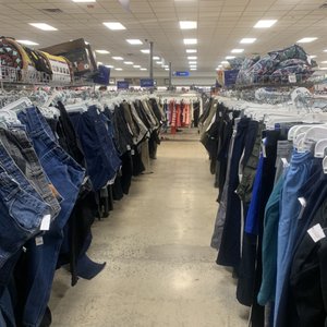 GOODWILL INDUSTRIES OF SACRAMENTO VALLEY & NORTHERN NEVADA - 16 Photos ...