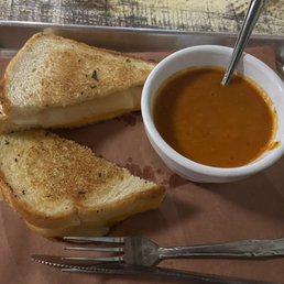 THE B.A. COLONIAL - Updated January 2026 - 284 Photos & 104 Reviews ...