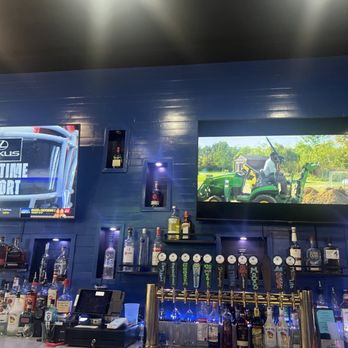 THE GOAT BAR & GRILL - Updated September 2025 - 26 Photos & 16 Reviews ...