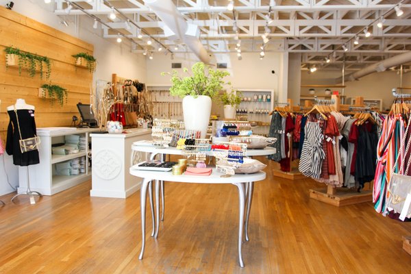 THE IMPECCABLE PIG - Updated December 2025 - 18 Reviews - 6607 ...