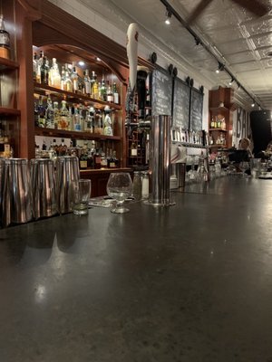 ALE HOUSE 1890 nearby at 149 W Main St, Lancaster, Ohio - 159 Photos ...