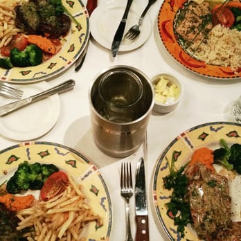 MERLOT RESTAURANT - Updated August 2024 - 40 Reviews - 2994 Bloor St W ...