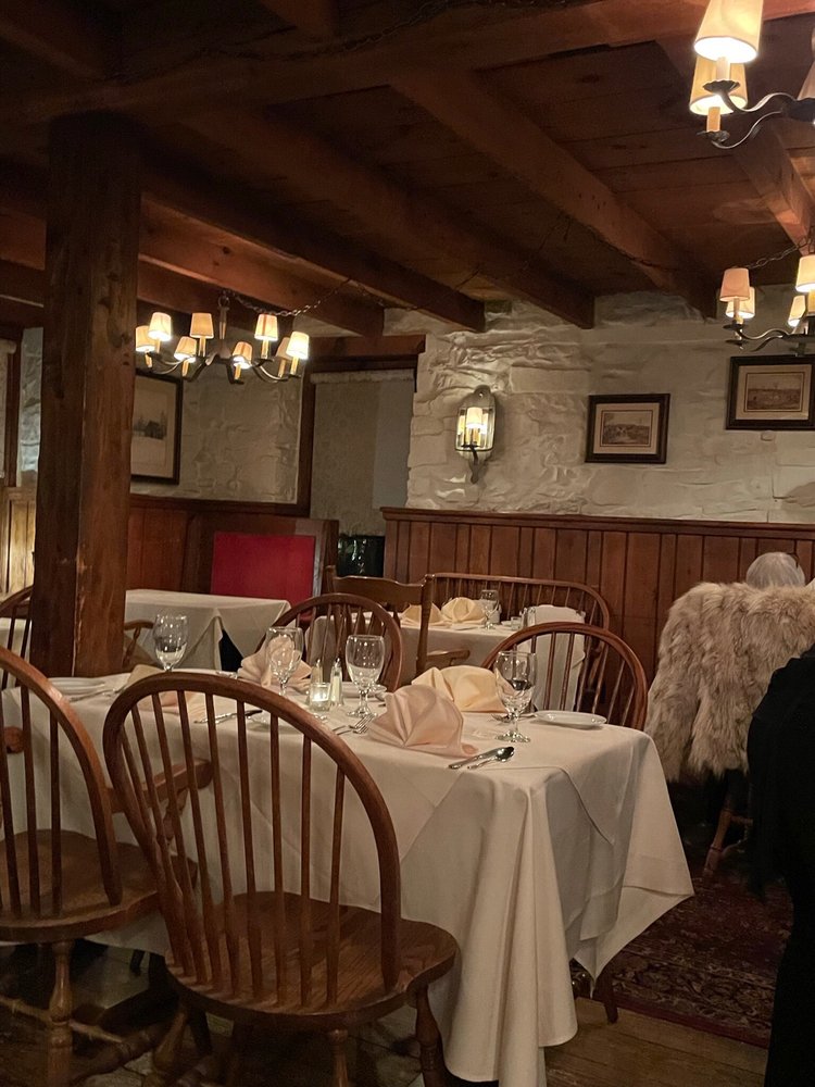 BAY PONY INN - Updated September 2025 - 27 Photos & 74 Reviews - 508 ...