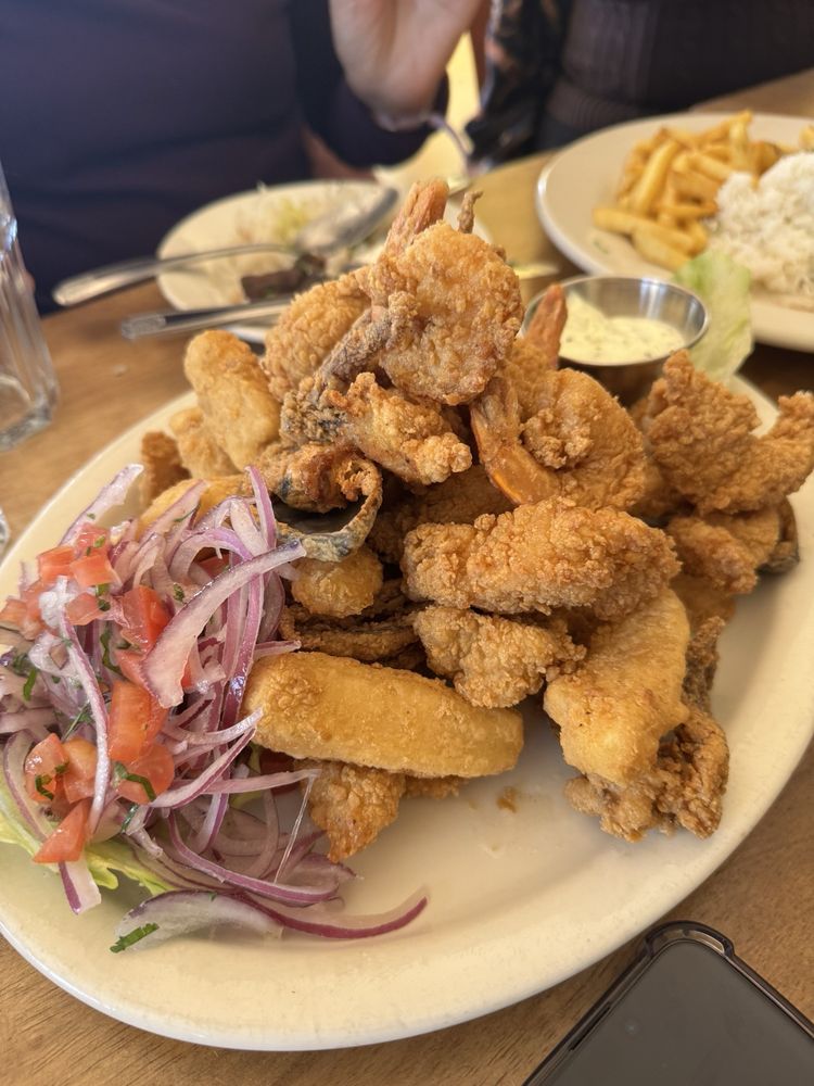 CONTIGO PERU - Updated November 2025 - 83 Broadway, Elmwood Park, New ...