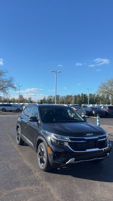 KINGS KIA - Updated May 2026 - 19 Photos & 77 Reviews - 9600 Kings ...