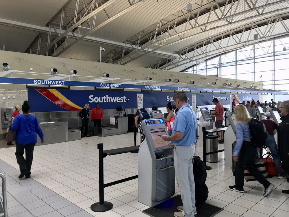 SOUTHWEST AIRLINES - Updated May 2024 - 71 Photos & 68 Reviews - 10701 ...