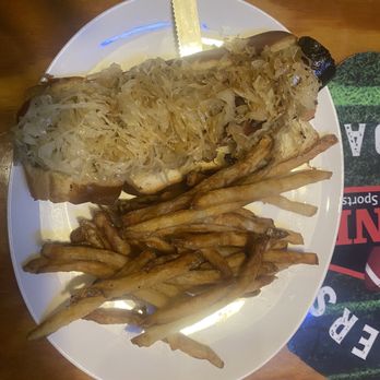 SIDELINES SPORTS BAR & GRILL - Updated July 2025 - 106 Photos & 230 ...