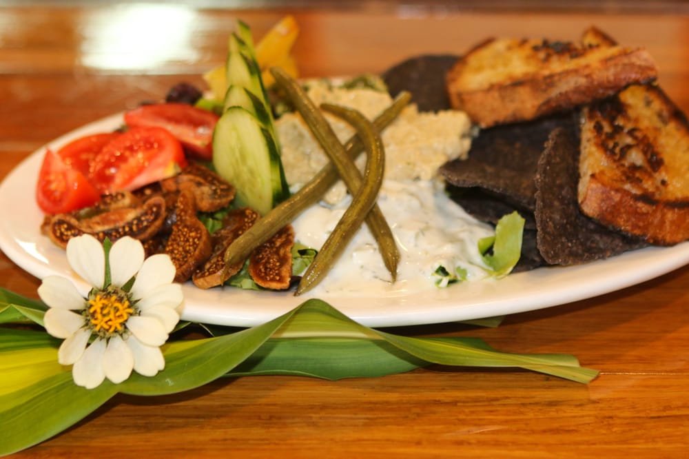 THE BOOCH BAR - 663 Photos & 556 Reviews - 110 Keawe St, Hilo, HI - Yelp