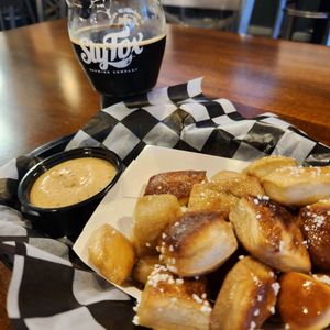 SLY FOX PGH HIGHLINE BREWERY & PUB - 66 Photos & 29 Reviews - 46 S 4th ...